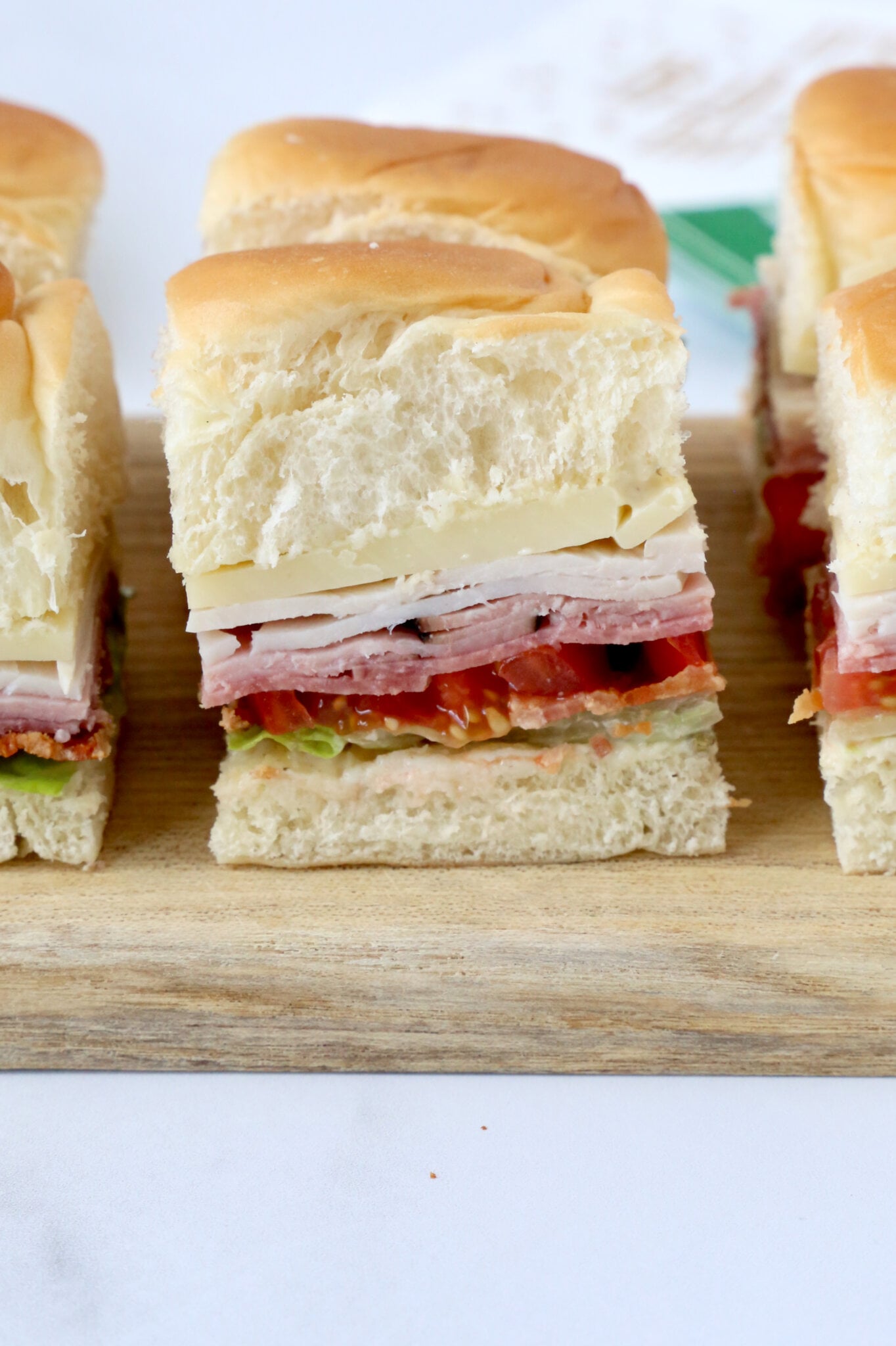 Turkey Club Sliders on Hawaiian Rolls-Perfect for Tailgating and ...